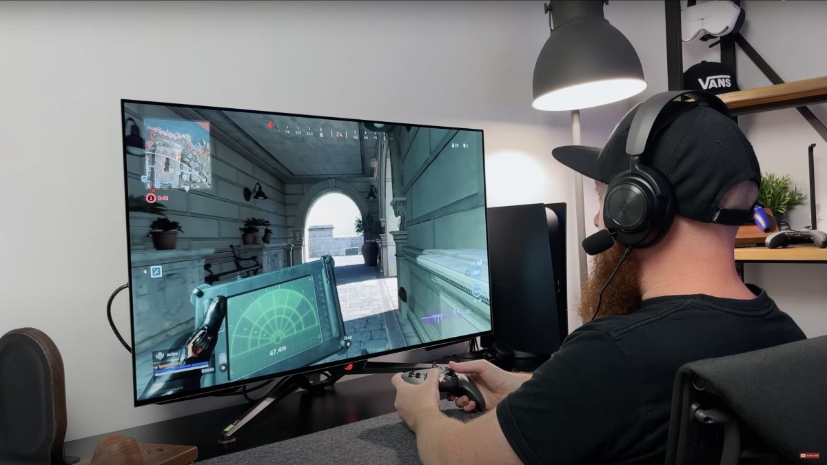 ASUS 42" OLED Gaming Monitor Review (PG42UQ) - SpawnPoiint